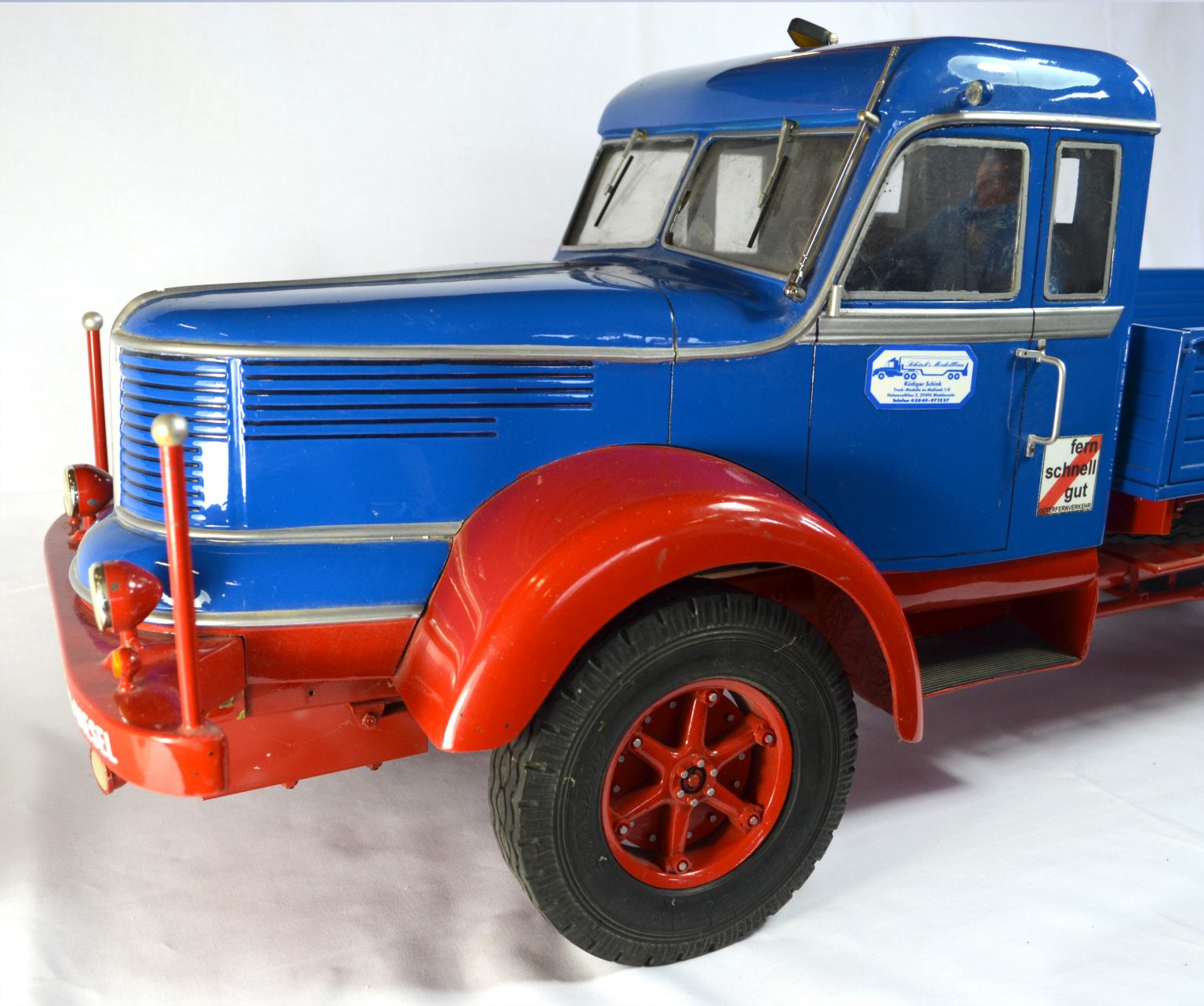 Komplettbausatz Krupp Titan Schinks Modellbau US Und Eurotruckmodelle